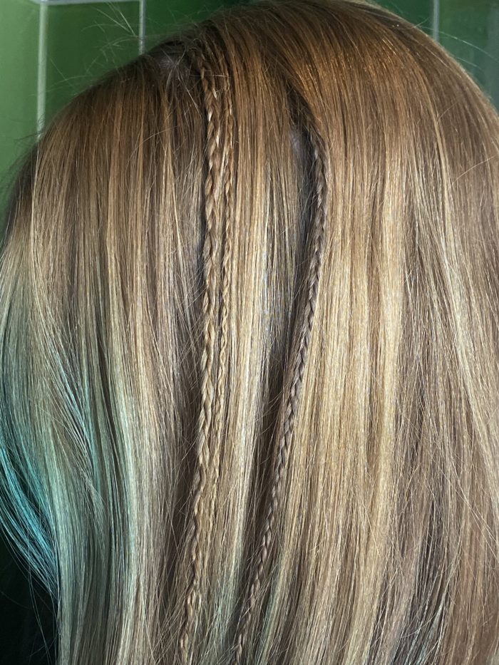 The Quick Trendy Way To Add Texture To Your Hair